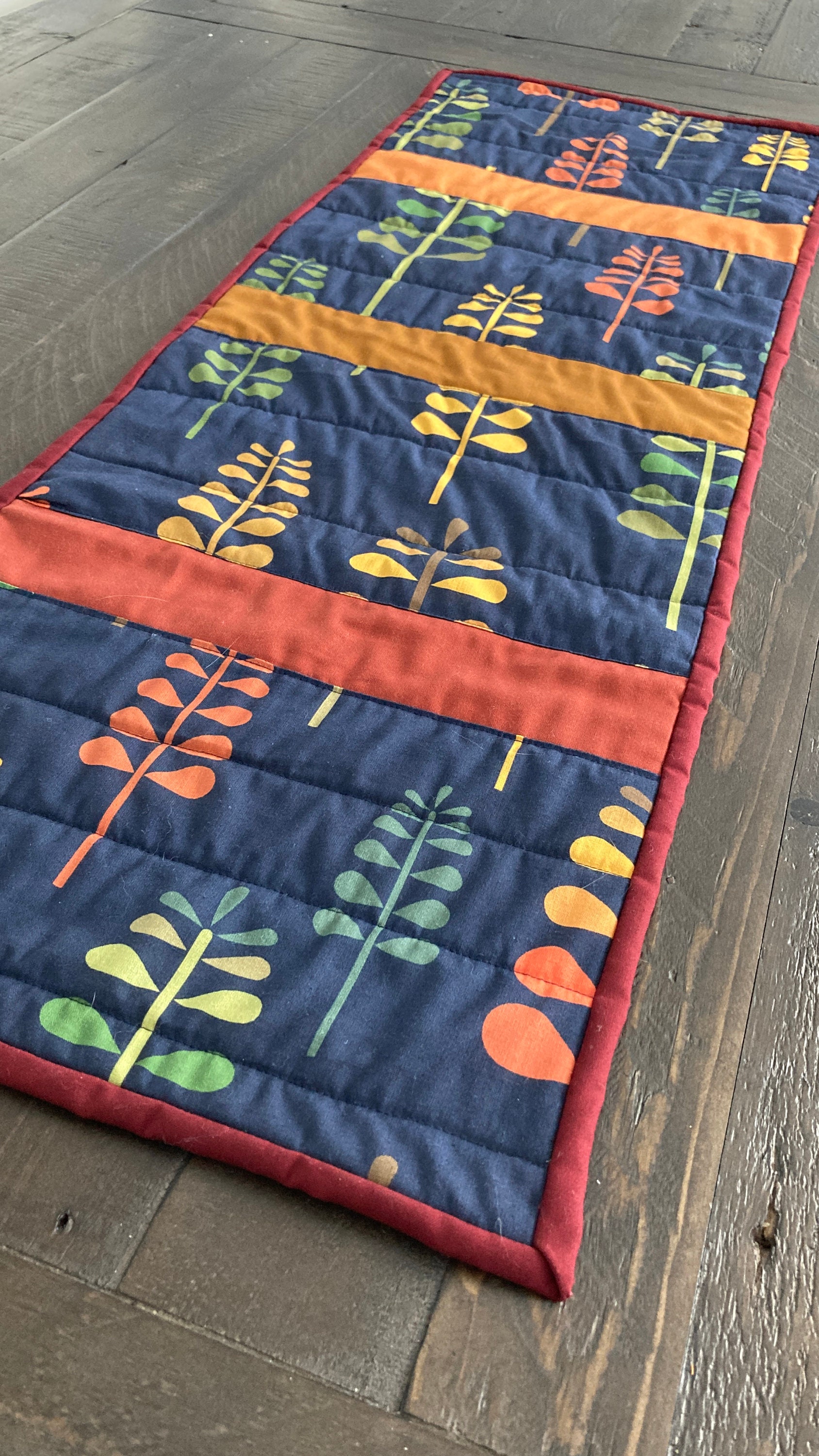 Beginner Quilted Table Runner Pattern Fall Colors Tablecloth - Etsy