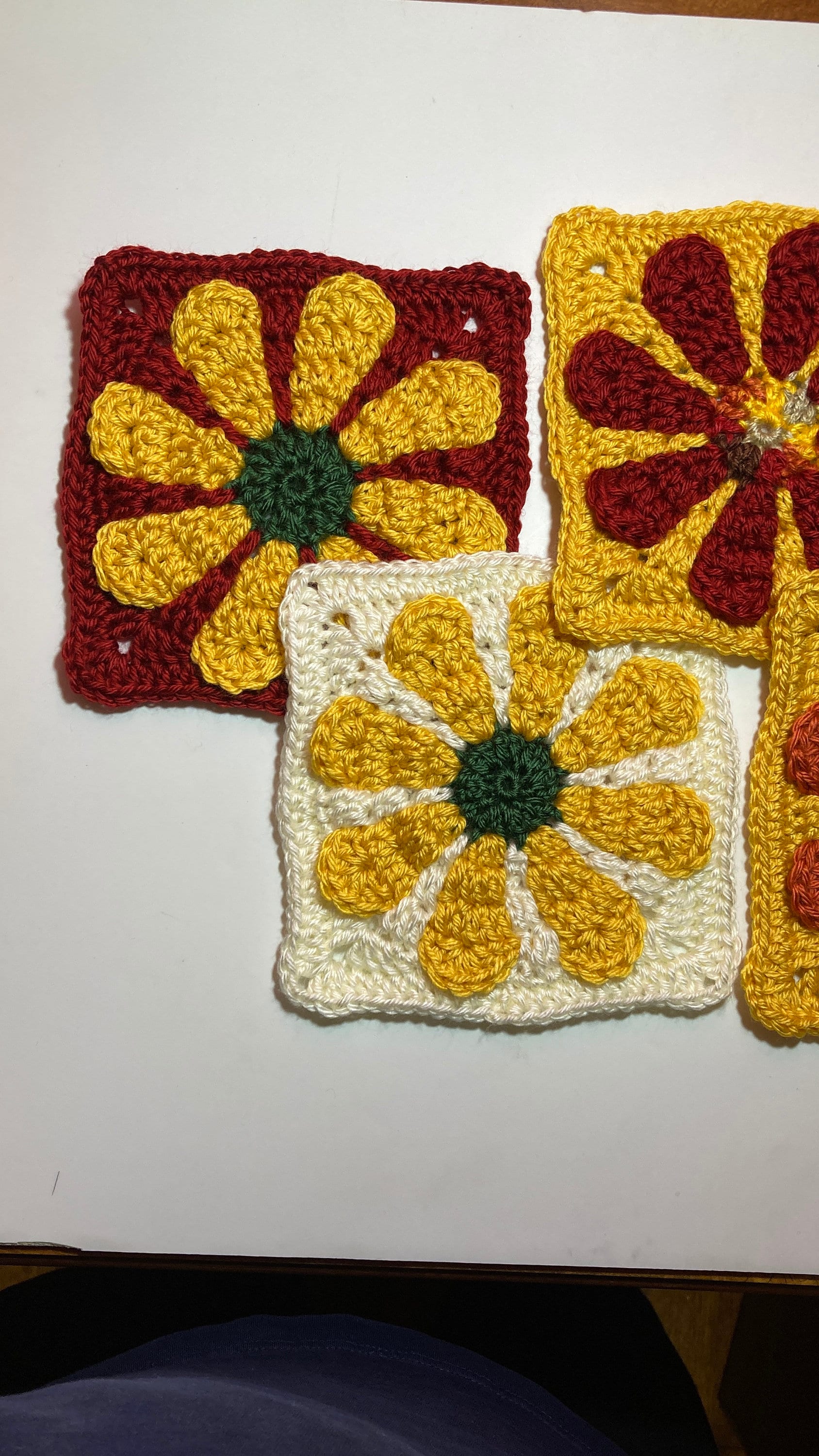 Retro Daisy Granny Square Crochet Pattern (PDF Pattern) - Etsy