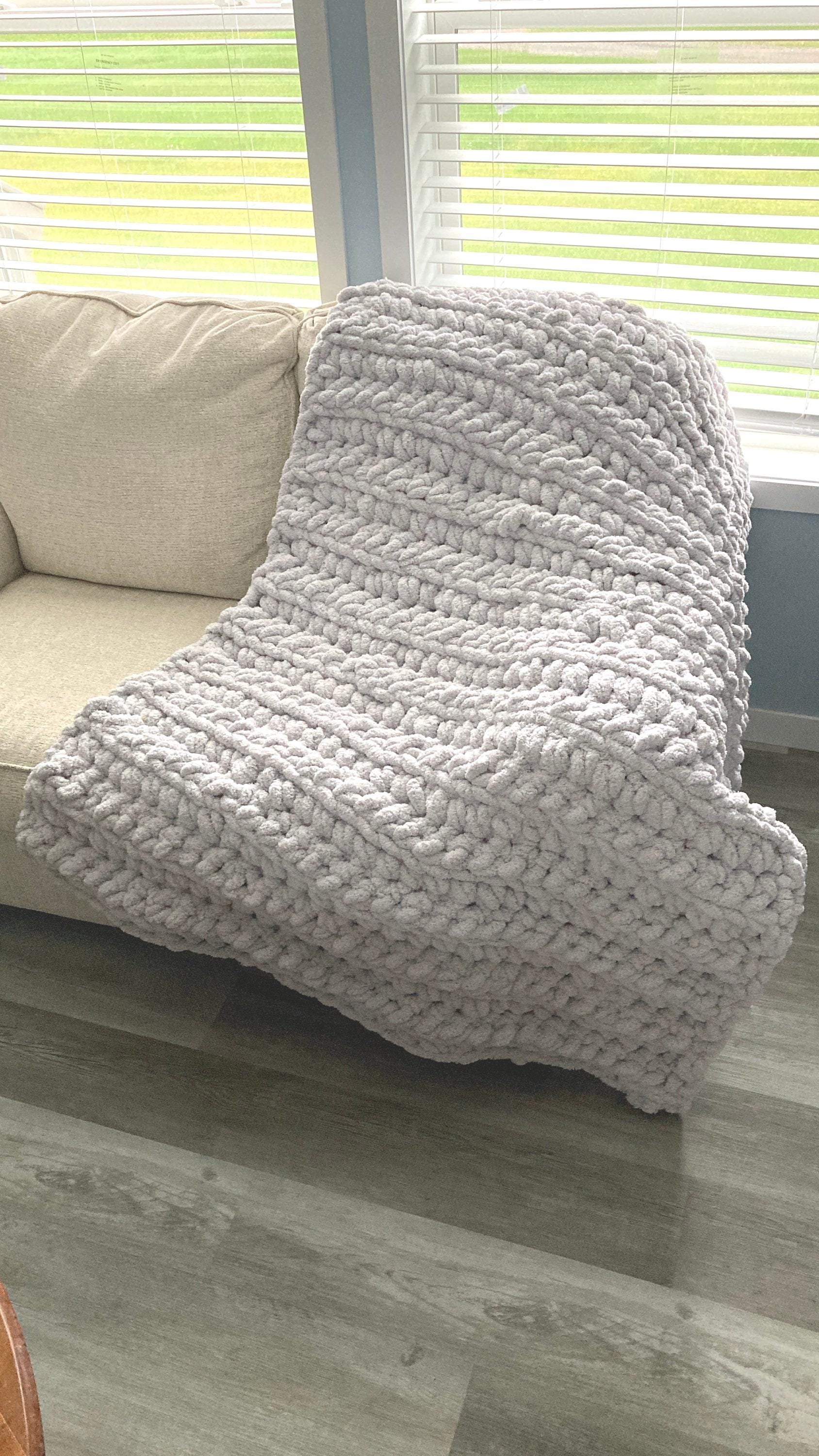 Easy Chunky Blanket Pattern, Big Bulky Afghan, 12 Hour Luxurious ...