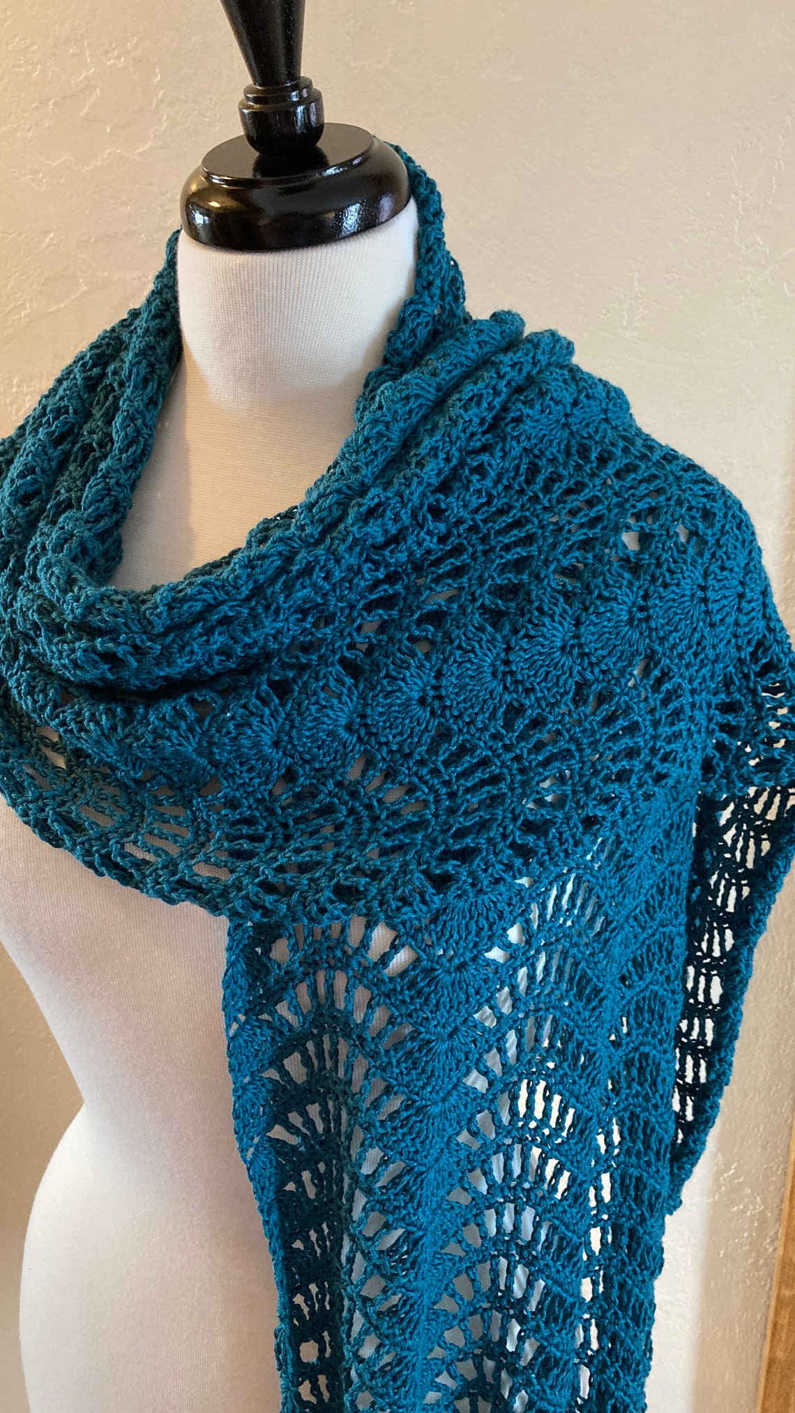 Crochet Pattern, Instant Download Feather and Fan Crochet Shawl Pattern ...