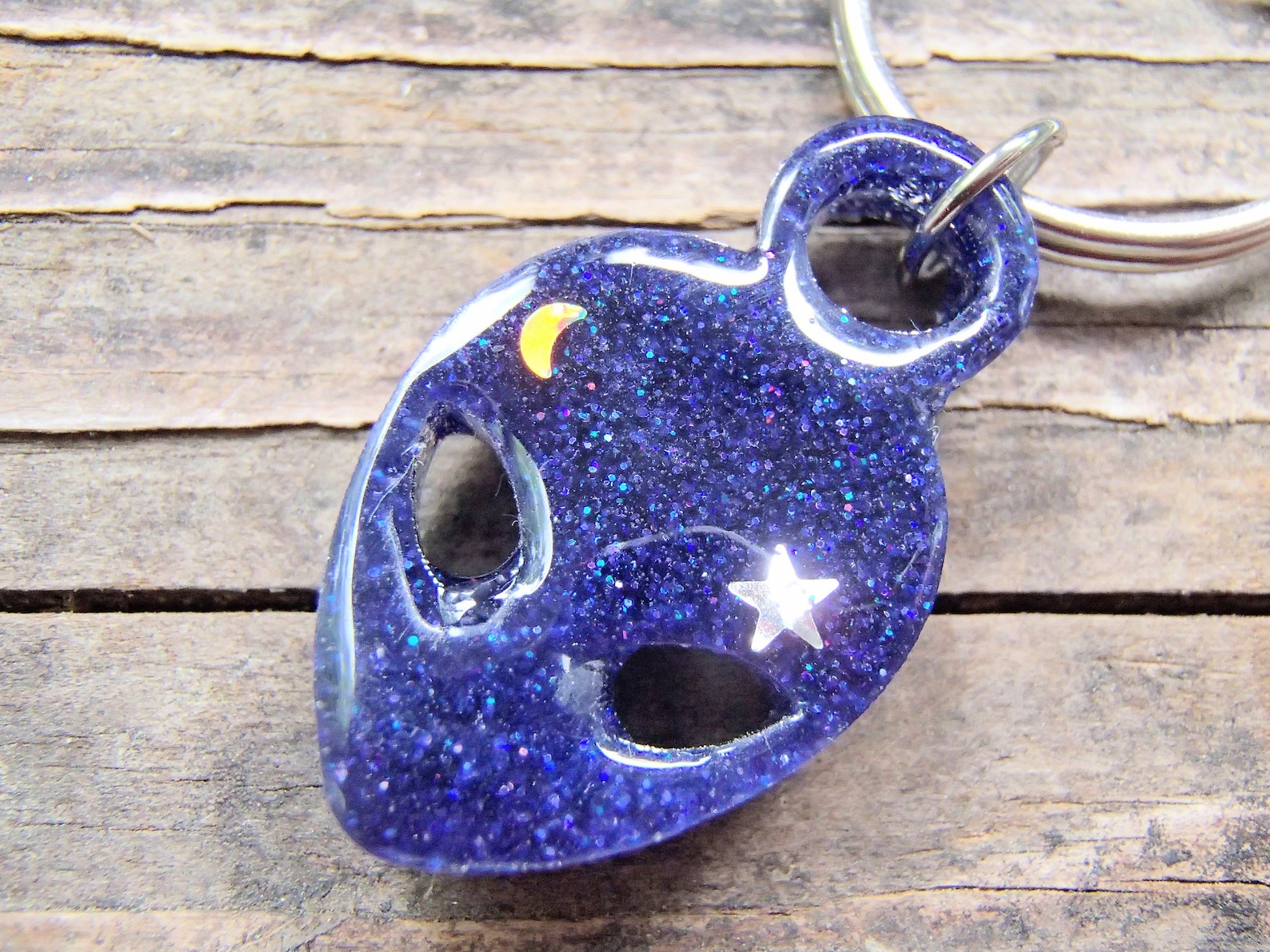 Alien Head Keychain / Bagclip. Choose One Two or All | Etsy