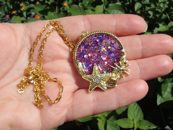 Ocean Glitter Sparkly Necklace. Starfish & Shells Design on - Etsy