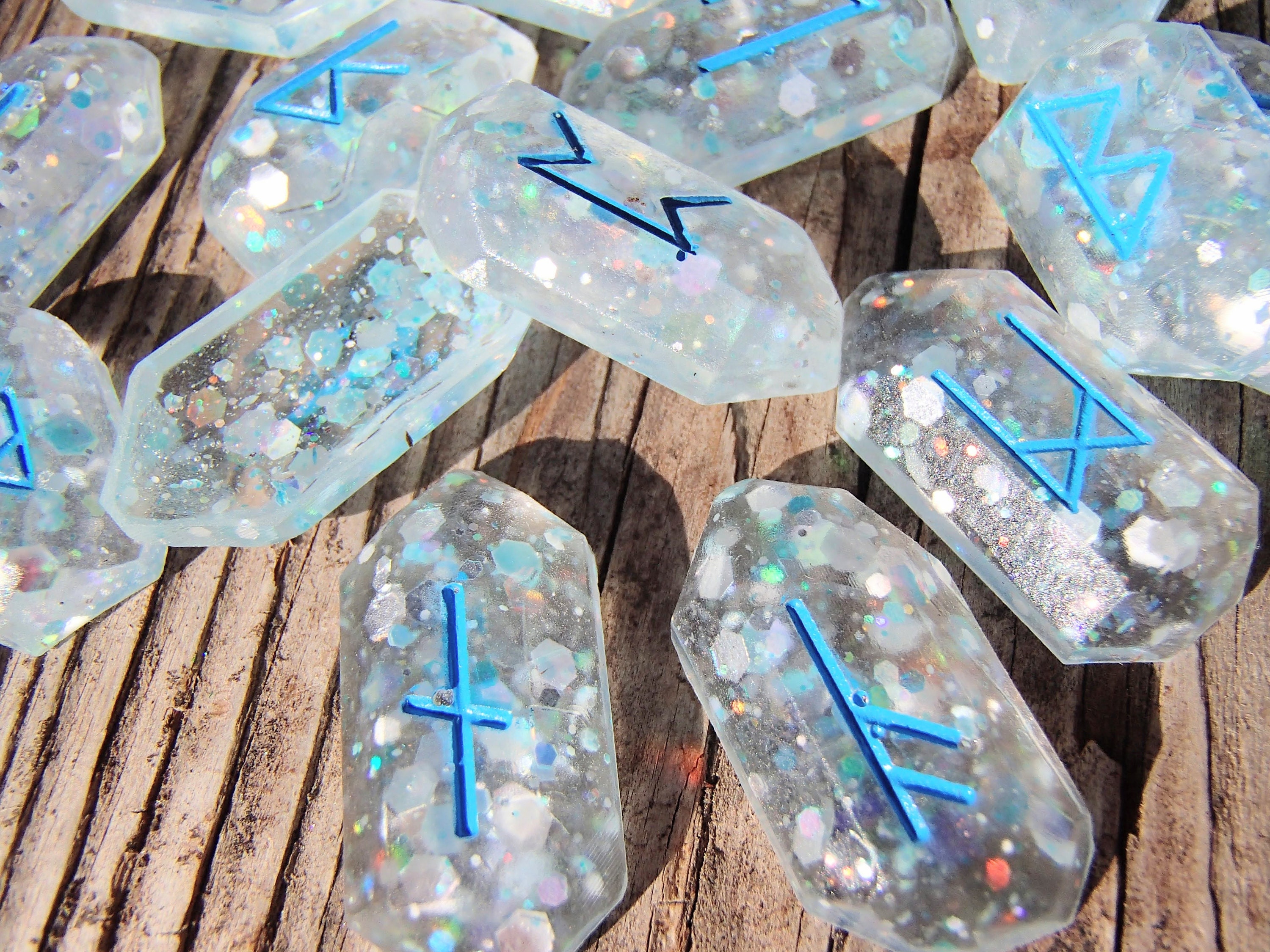 Rune Set 25-pc Viking Nordic Elder Futhark Runes has a Few - Etsy