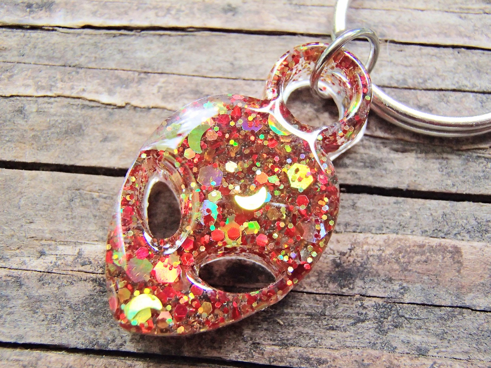 Alien Head Keychain / Bagclip. Choose One Two or All - Etsy