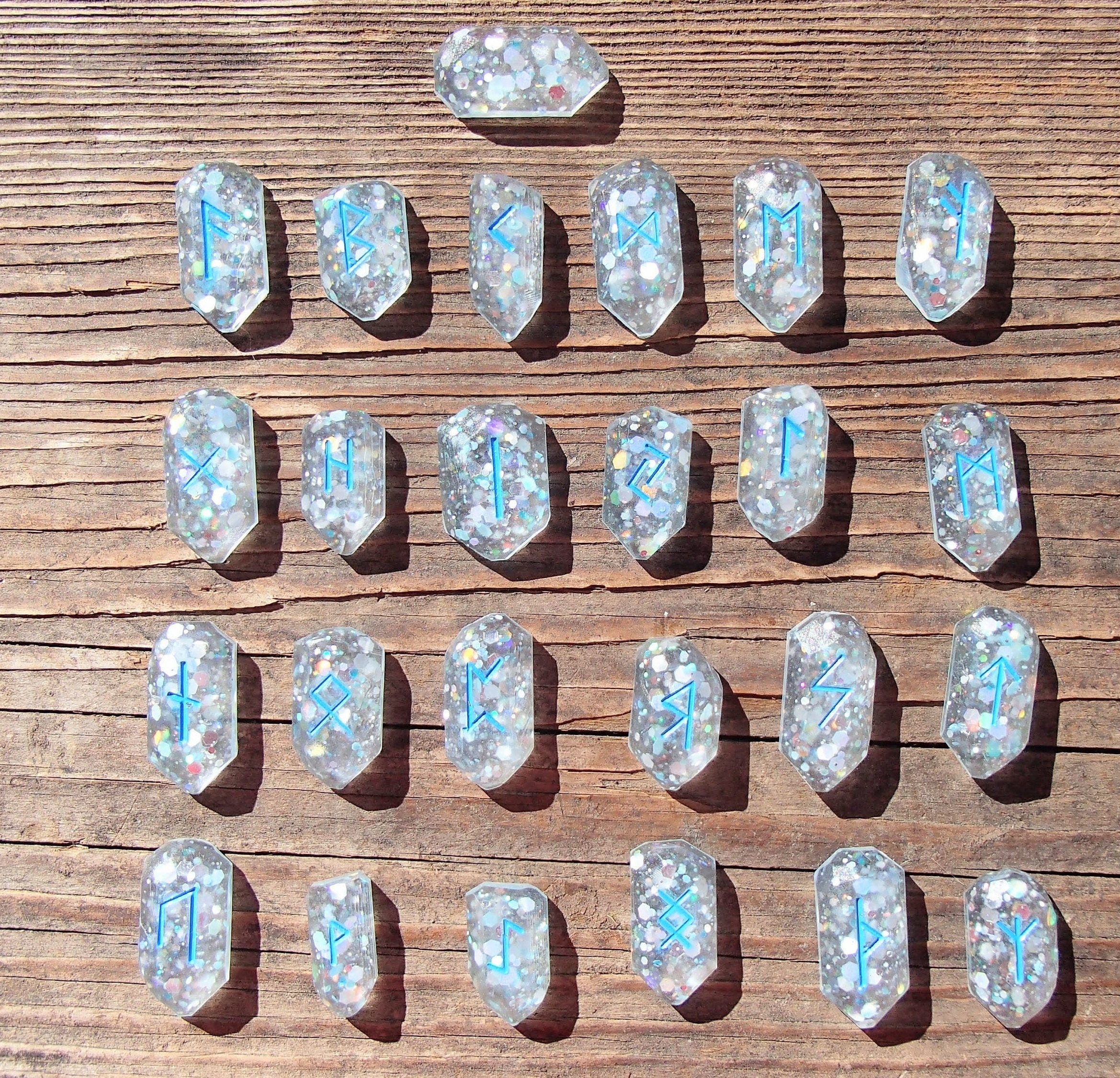 Rune Set 25-pc Viking Nordic Elder Futhark Runes has a Few - Etsy