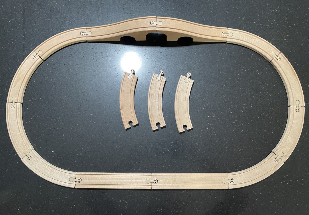 Ikea Thomas Brio Wooden Railway Bridge / Overpass Train Track - 16 ...
