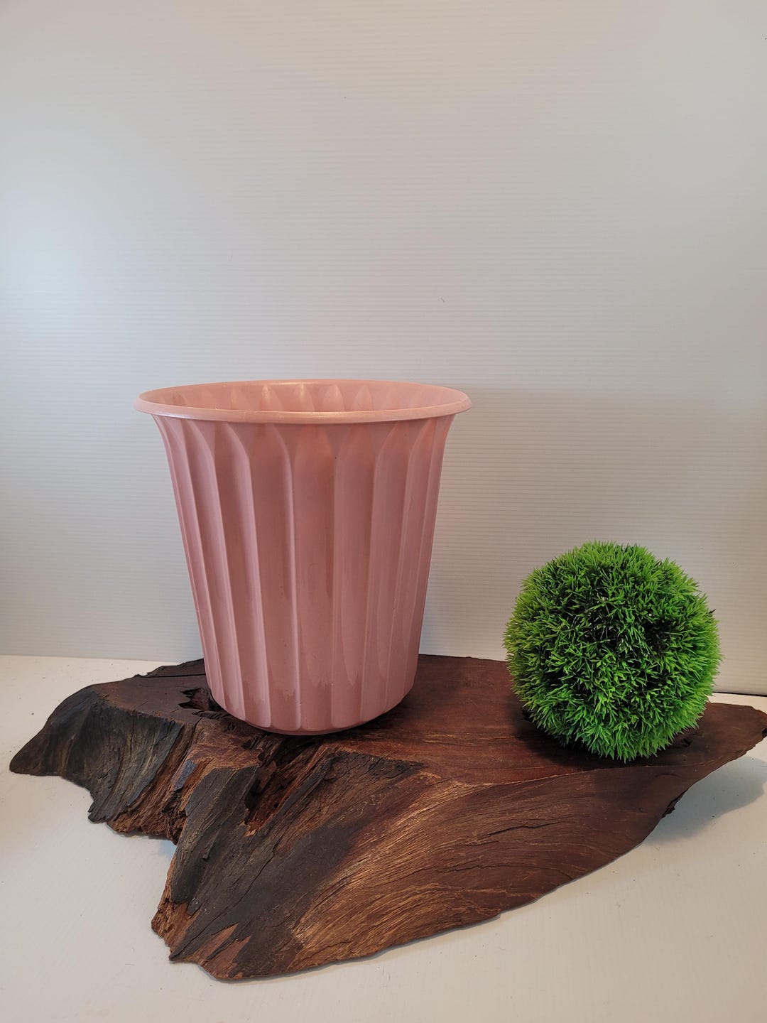 Vintage Rose Pink Fluted Trash Bin, Bathroom Size Garbage Pail ...