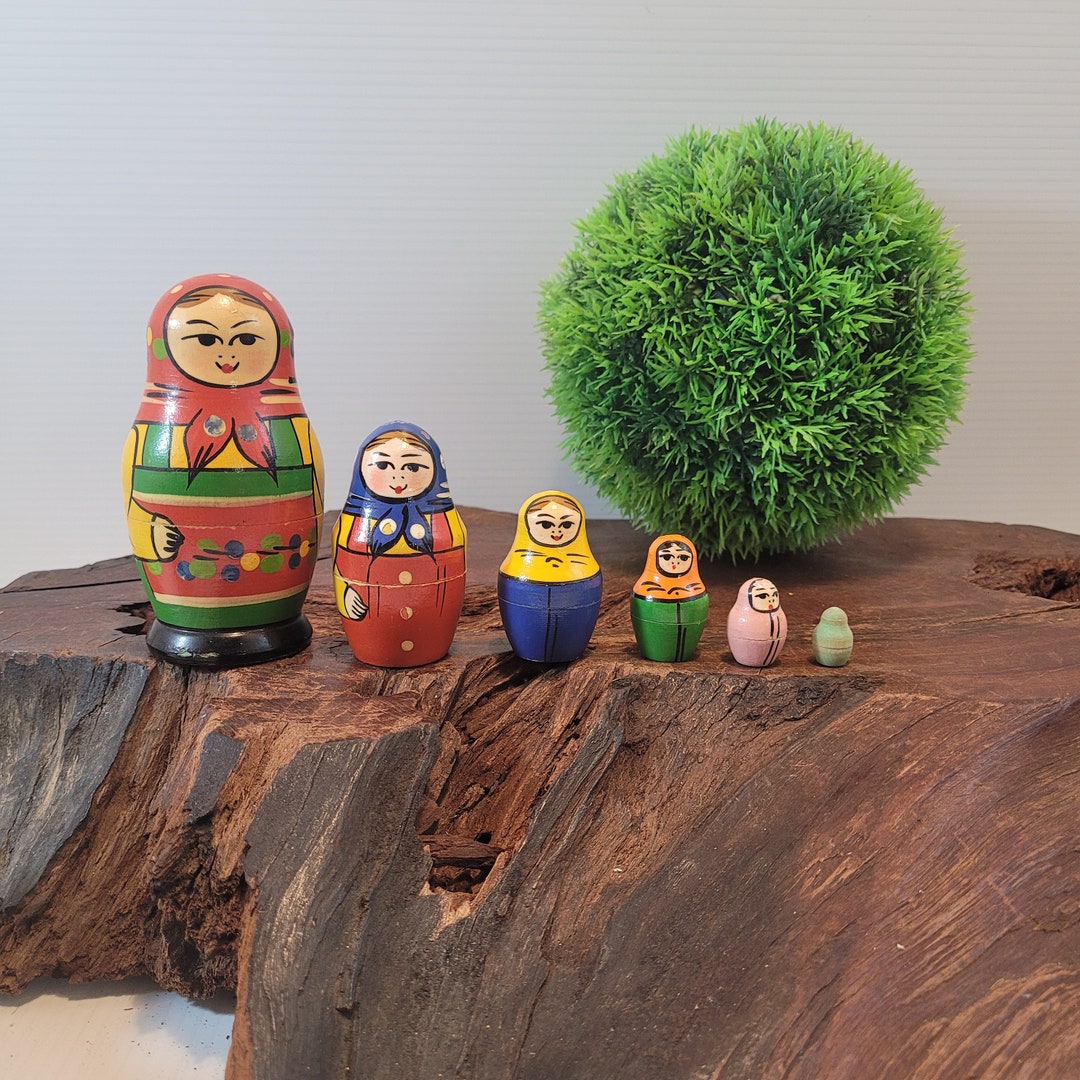 Folk Art Nesting Dolls Wood Carvings ,colorful Wood Carving Set of 6 - Etsy