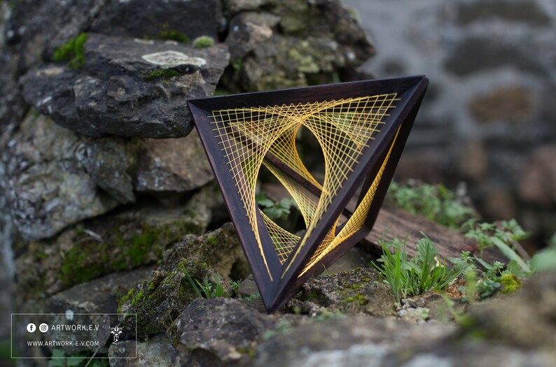 Tetrahedron Parabolic curves 2 layers String art Flower | Etsy