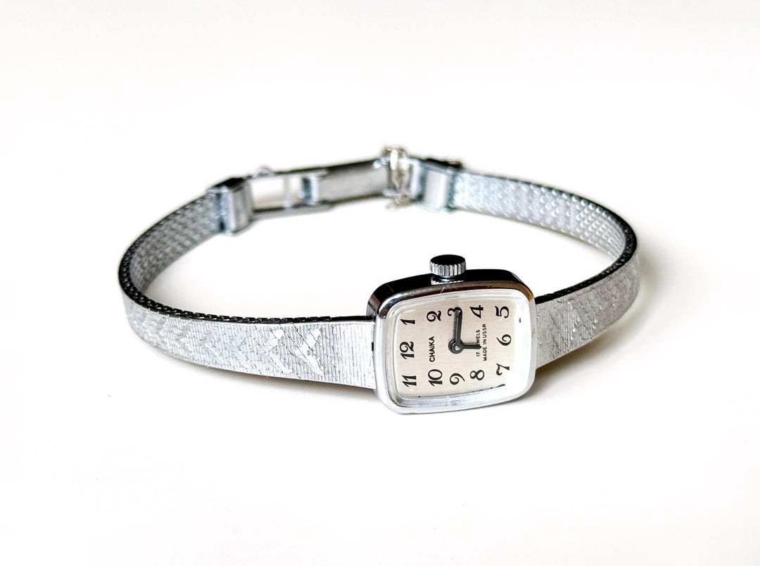 Vintage Watch. Tiny Silver Vintage Women's Watch, Small Ladies Watch ...