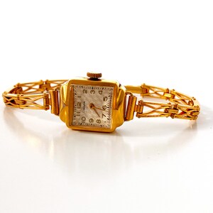 Tiny Vintage Women's Gold Watch, Mini Ladies Watch, Small Wrist Watch ...