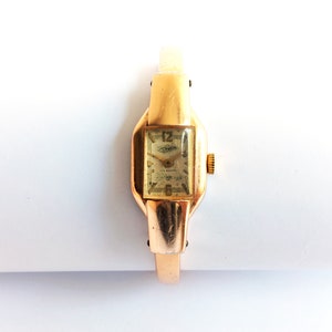 Gold vintage watch women's wrist watch Chaika | Etsy