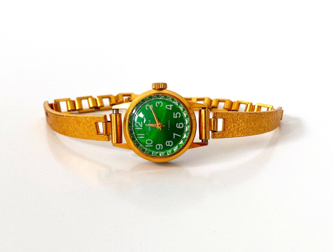 RARE Gold Watch chaika Gorgeous Tiny Gold - Etsy
