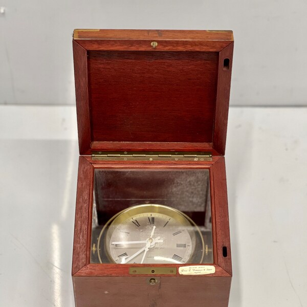 Hour Lavigne Clock - Etsy