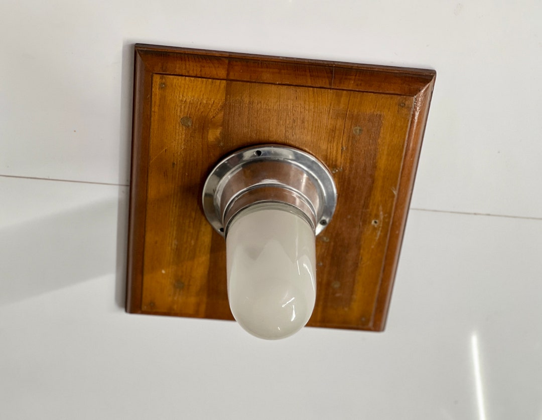 Old Marine Antique Aluminum Metal Refurbish Ship Bulkhead Lamp Fixture ...