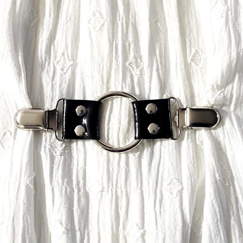 Black Patent Leather Cinch Clip W/ Silver Tone Medium Oring. Shirt Clip ...
