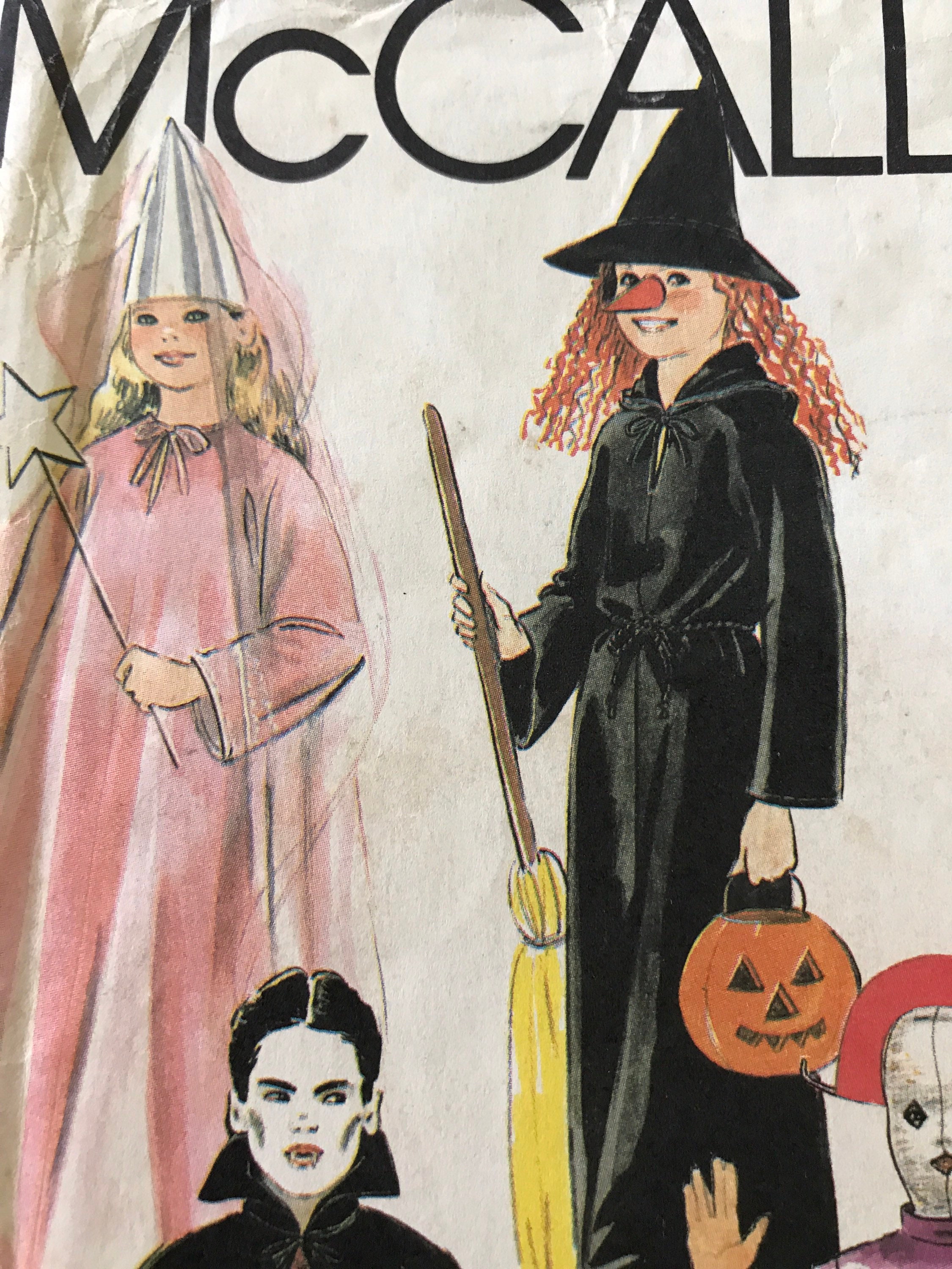 Mccalls Halloween Costume Dracula Angel Superhero an Alien Witch ...