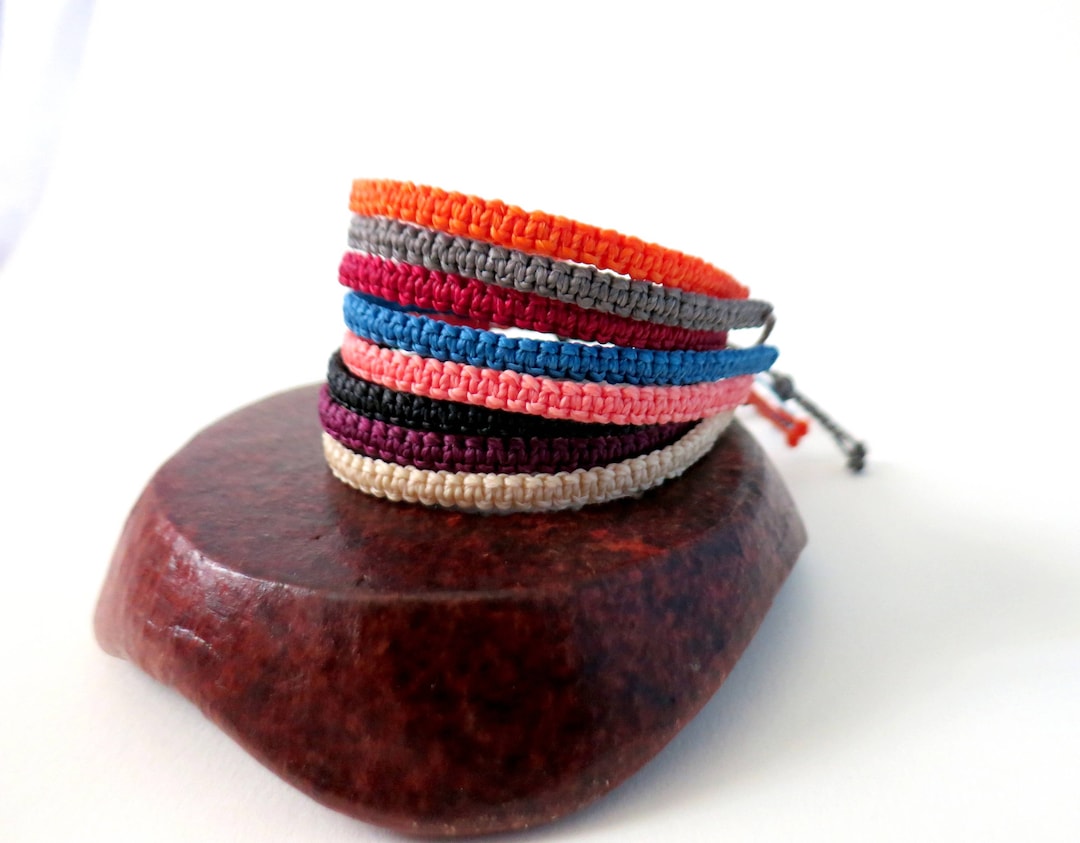 Friendship Macrame Bracelet / Brazilian Bracelet - Etsy