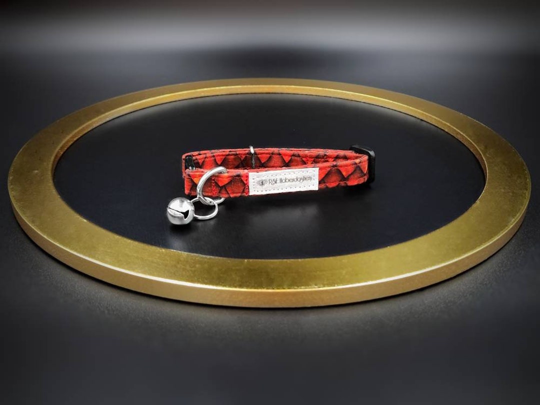 Dragon Scales Cat Collar/ Crimson and Fire Cryptids Collar for Cats ...