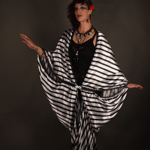 Fleur De Lis Erte Flapper Dressing Gown Cocoon Bat Wing - Etsy