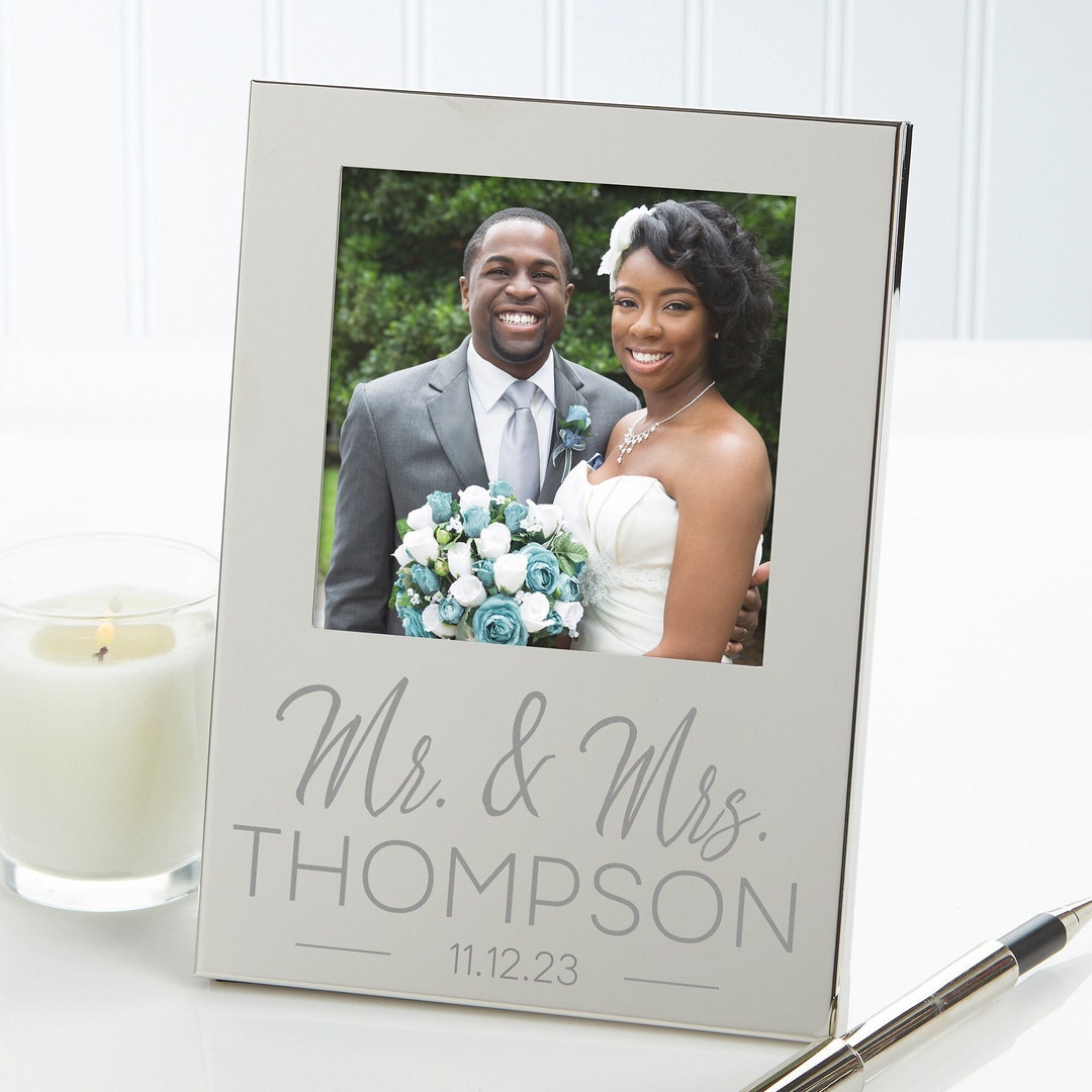 Mr. & Mrs. Engraved Silver Photo Frame, Custom Wedding Frame ...