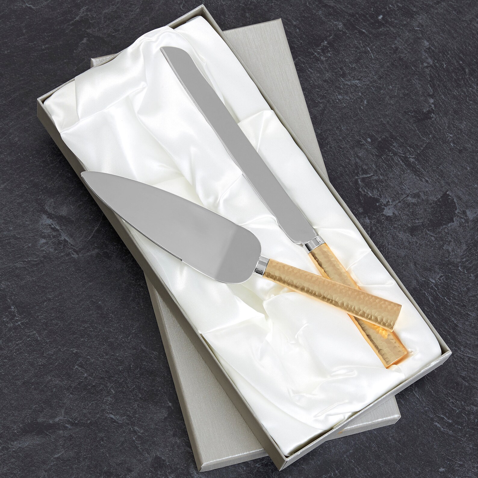 Gold Hammered Engraved Cake Knife & Server Set, Personalized Wedding ...