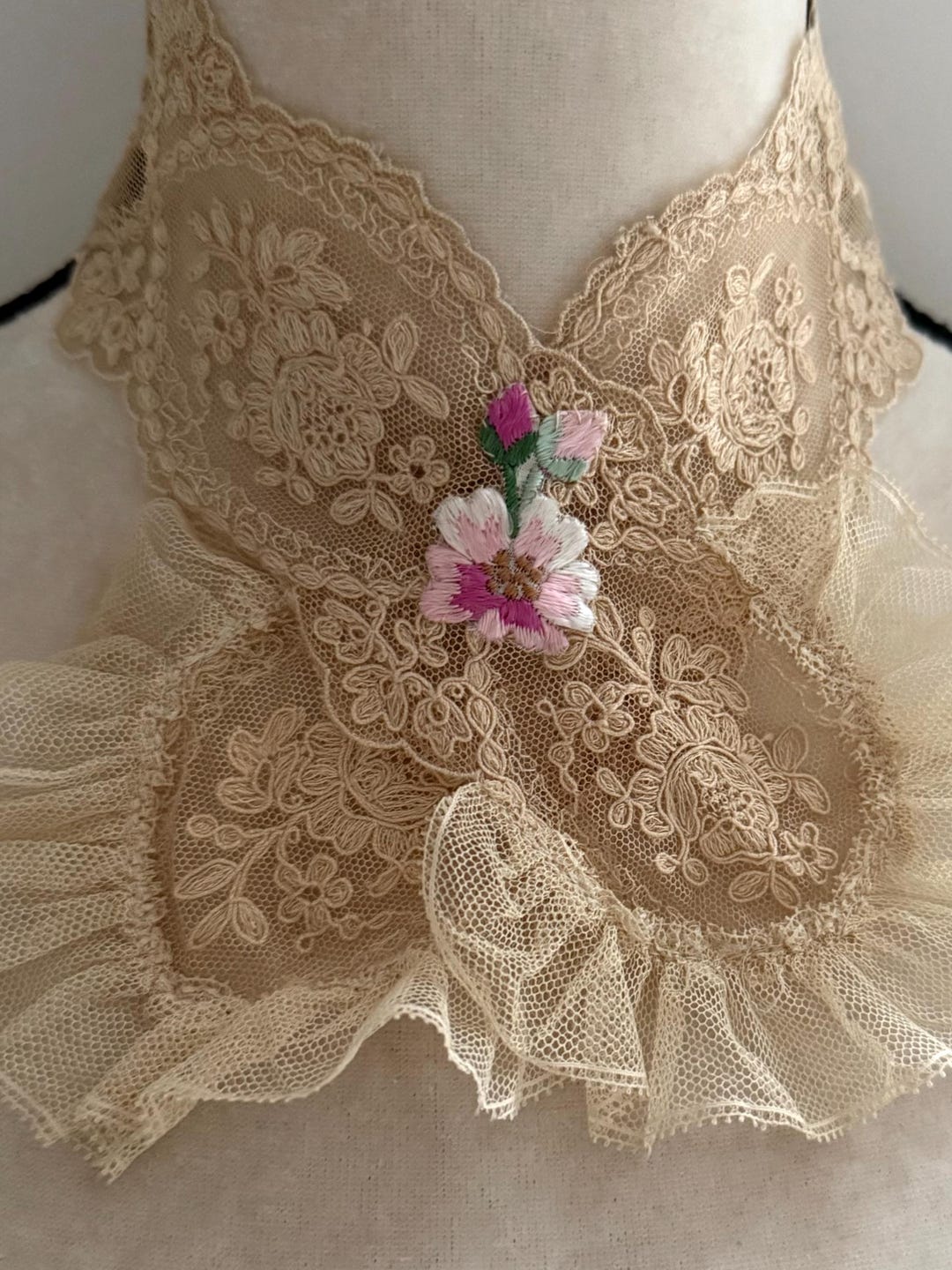 Antique Victorian Embroidered and Alencon Lace Trousseau Fichu Cover - Etsy