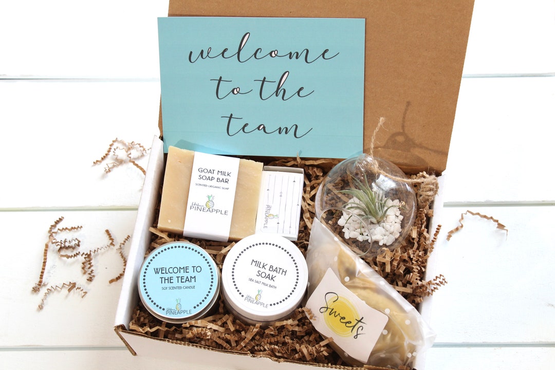 Welcome to the Team Gift Box - Gift - Team Member Gift Box ...