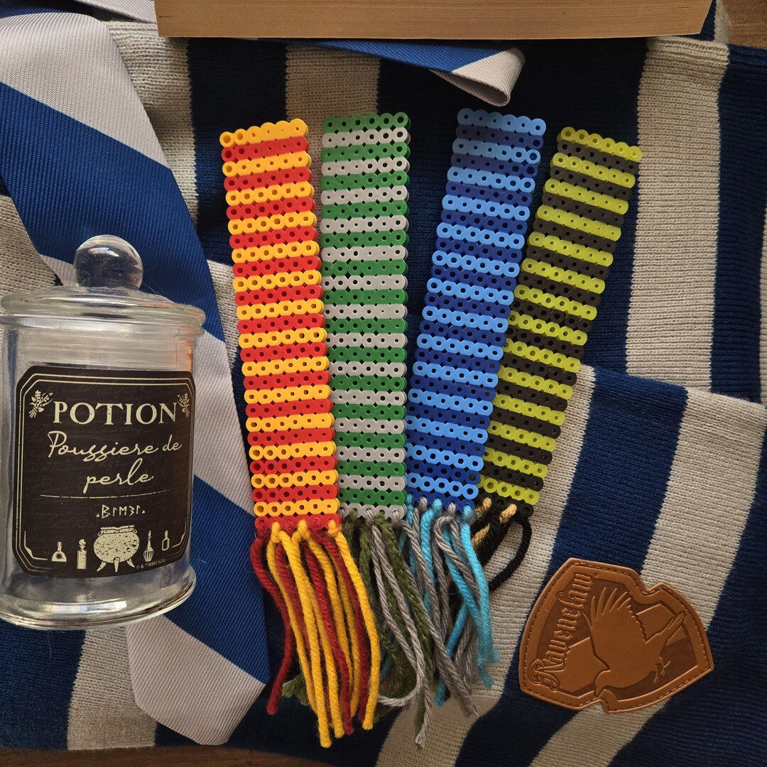 Hogwarts Houses Harry Potter Inspired Bookmarks - Etsy