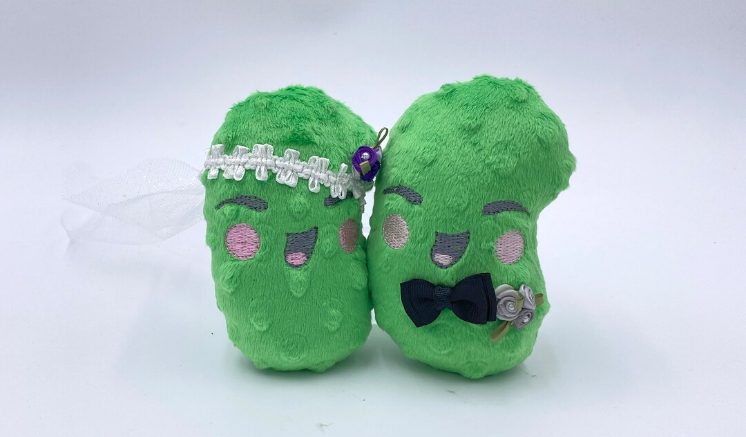 Collectible Toy Screaming Pickles Wedding Plushies - Etsy
