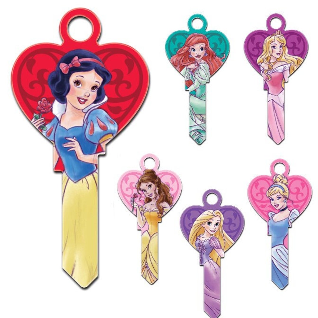 Disney Princess Heart Shaped Large Key Choice (1) Cinderella, Snow ...