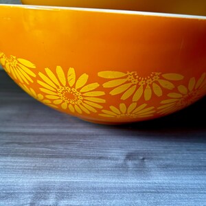 Vintage Pyrex Daisy Pattern Complete Set of Nesting Mixing Bowls, Pyrex ...