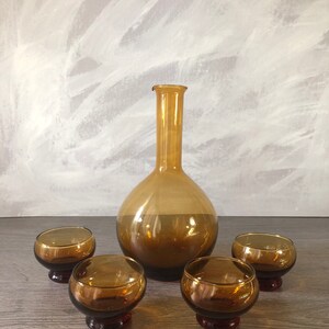 Vintage Amber Glass Decanter Beaker and Cordial Glasses Set With Pour ...