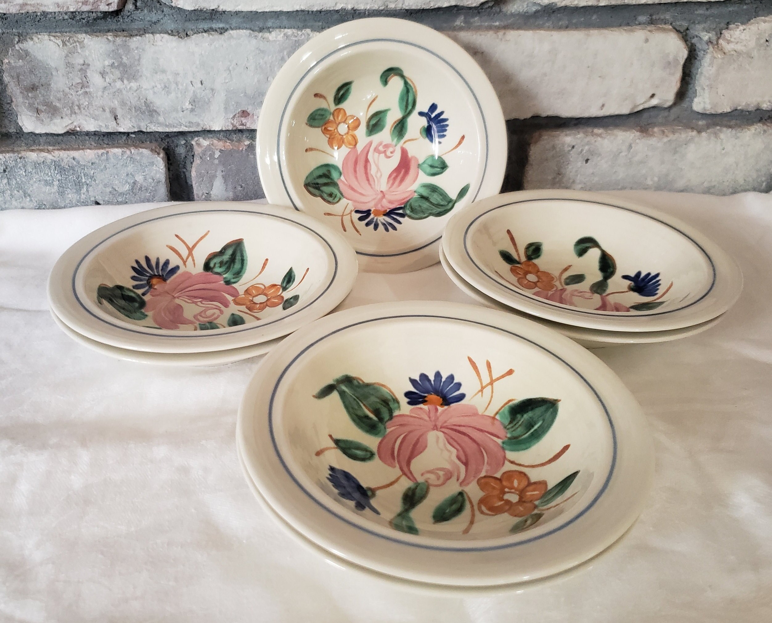 Set of 7 Pretty Vintage Red Wing Hand Painted Fruit Bowls Orleans ...