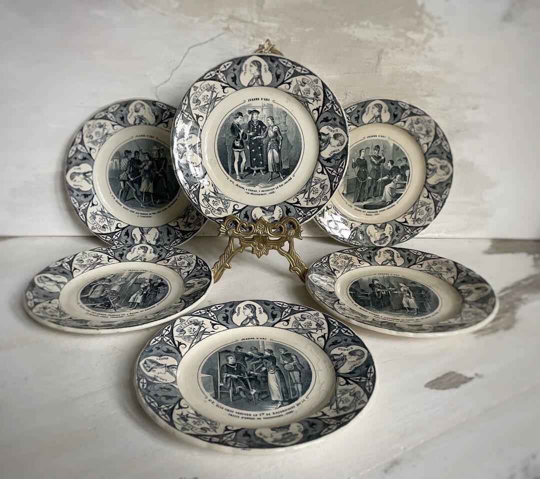 Jules Vieillard 19th Century Decorative Dessert Plates, French ...