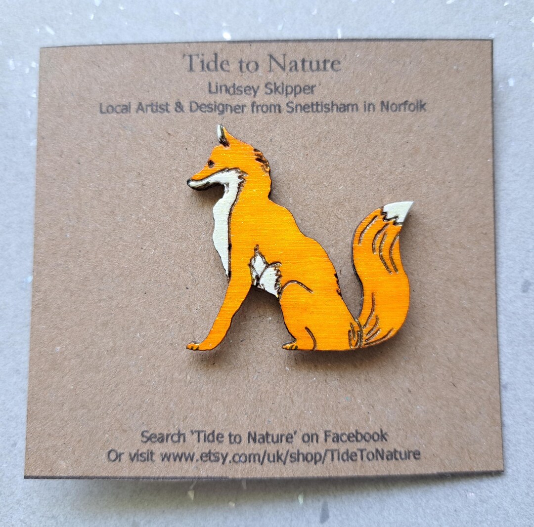 Fox Sitting Pin/badge - Etsy