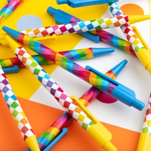 Colourful Rainbow Pen, Bright Checks Pen, Cute Writing Pen for School ...