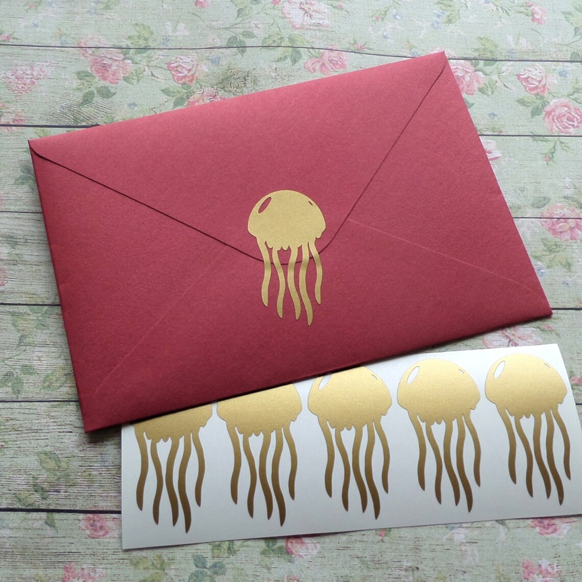 30 Jellyfish Stickers Vinyl Jellyfish Decals, Removable Wallpaper, Gold ...