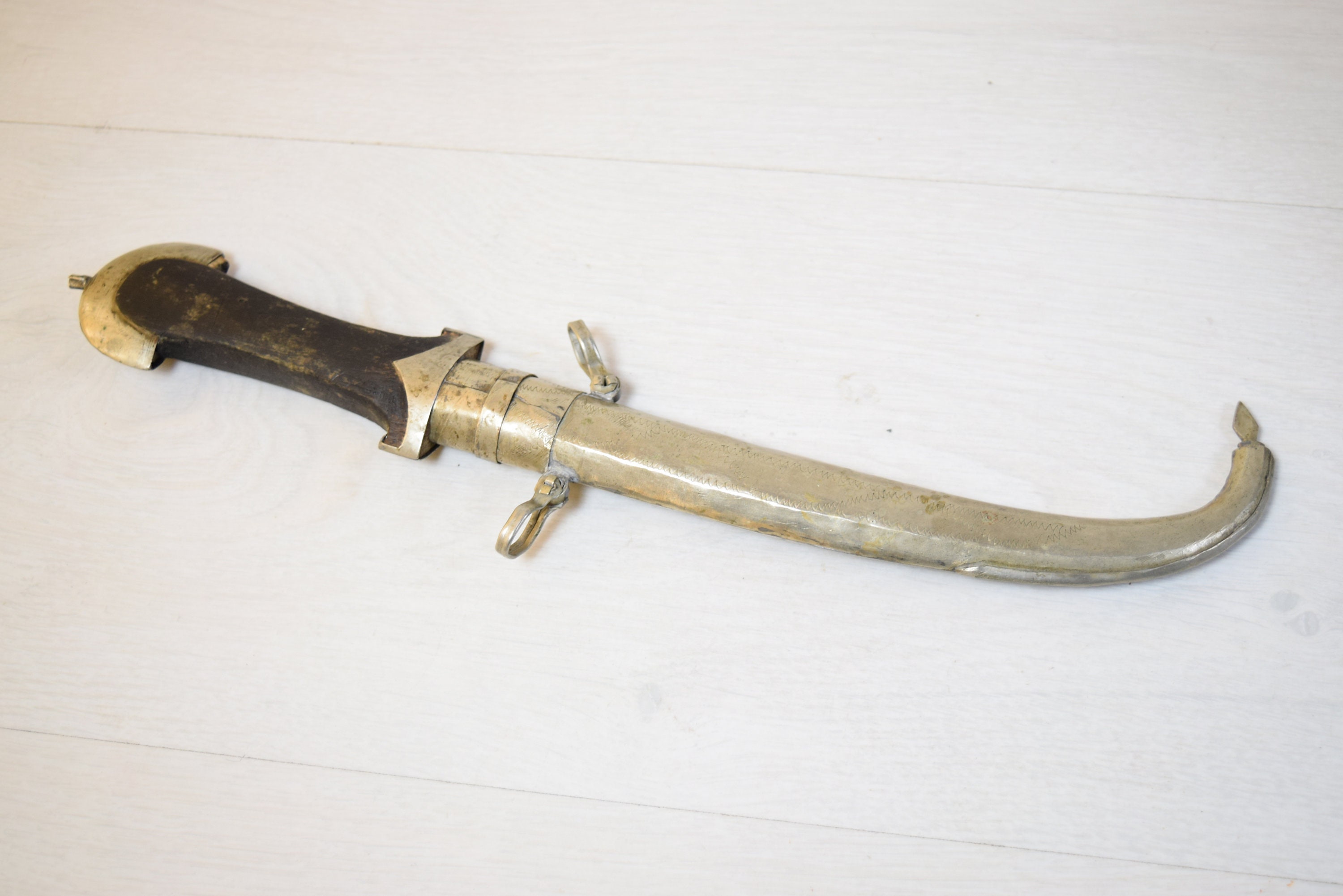 Vintage Collaectible Arabic Oriental Dagger Knife With Metal Decorative ...