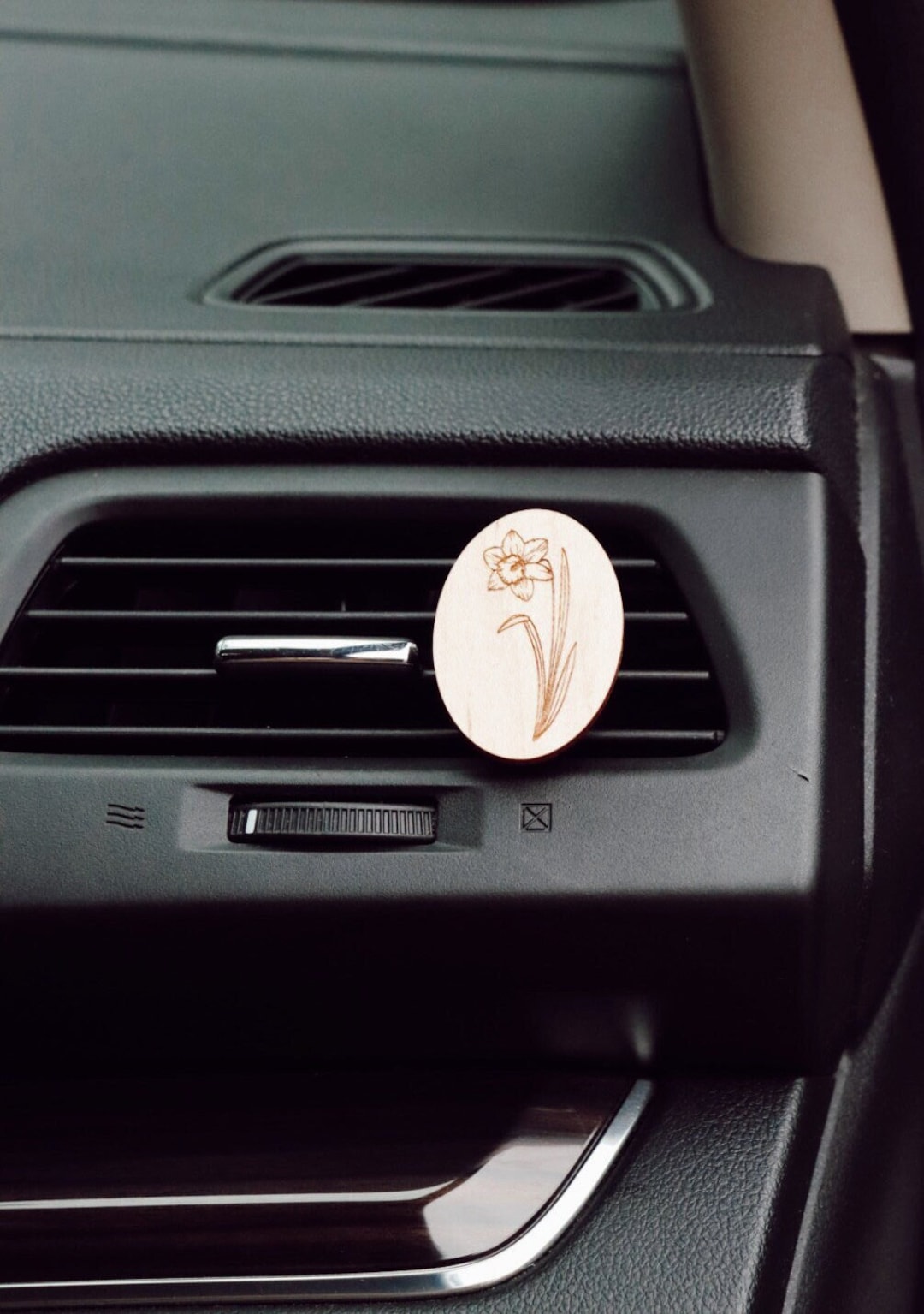 December Birth Flower, Wood Car Air Vent Diffuser, Dec Birth Flowers, Essential Oil Car Diffuser ...