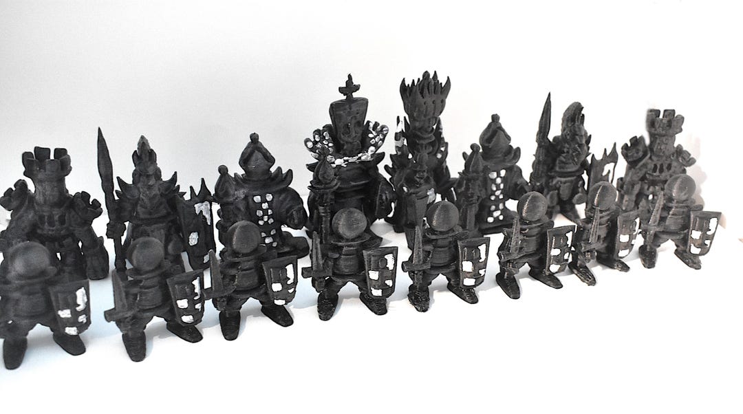 Chessmen, Mini Fantasy Figurines, Hand-painted 3d-printed Chess Set ...