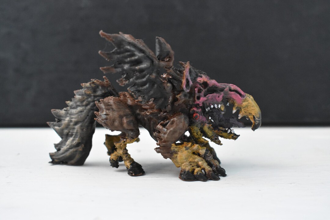 Hippogryph, Mini Monster Figurine, Hand-painted 3d-printed Fantasy ...