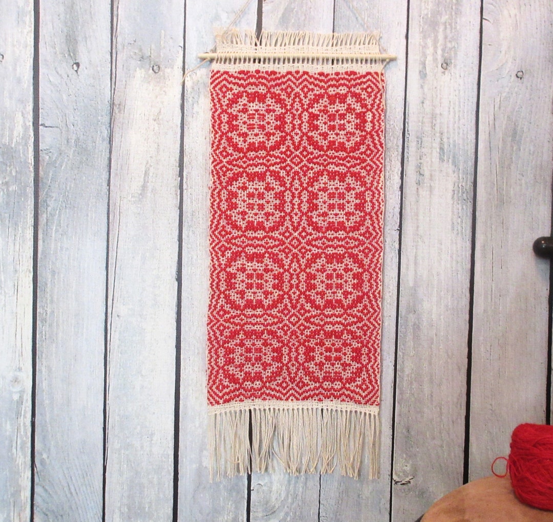 Handwoven Overshot Wall Hanging in Flower of Flanders Pattern With Red ...