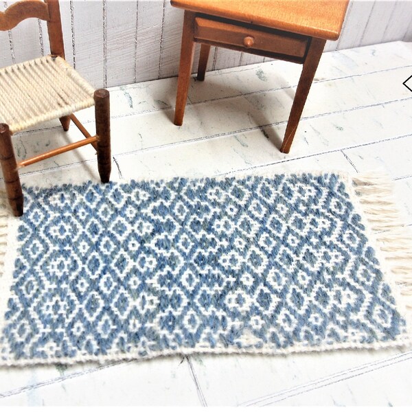 Dollhouse Rug - Etsy