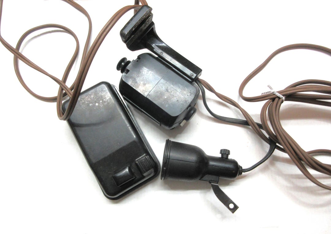 Vintage Singer Sewing Motor, Controller and Light Fixture in Working ...