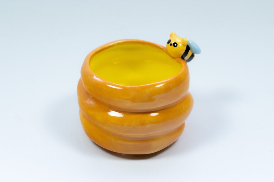 Beehive Honey Bee Bowl - Ceramic Bowl for Small Pets (hoomans Can Use ...