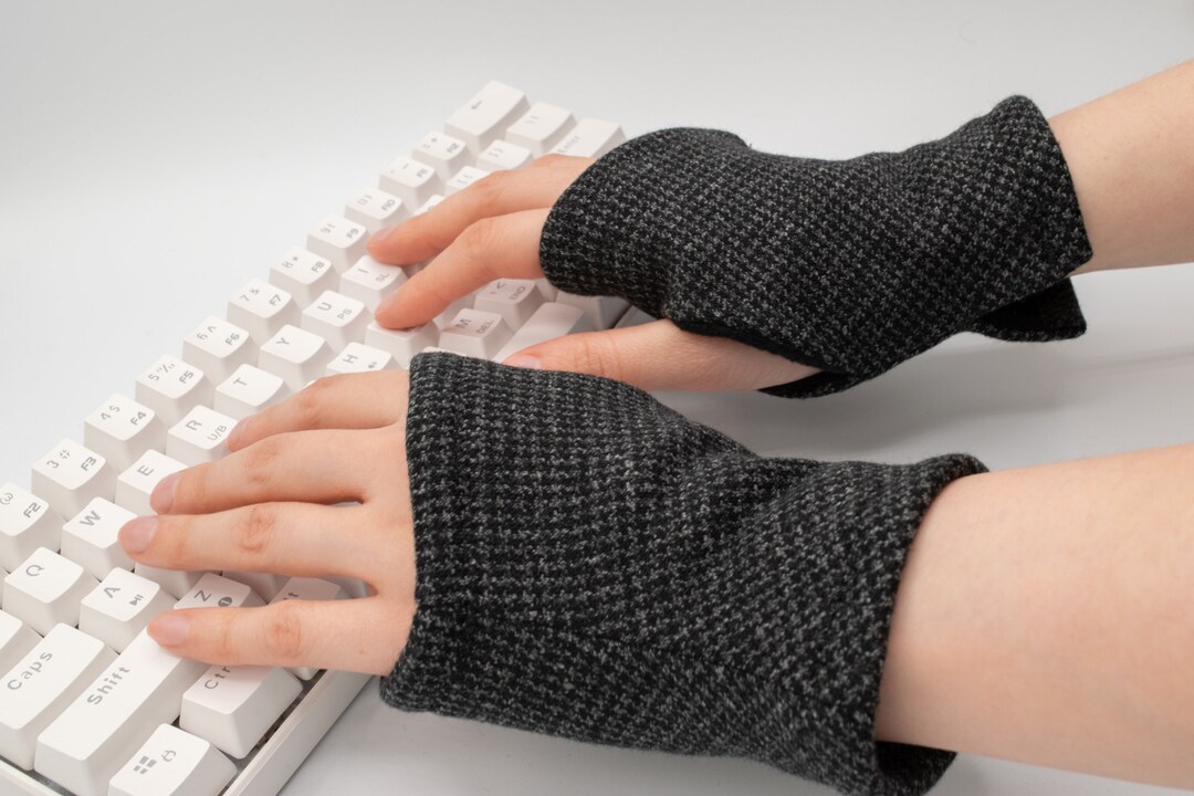 Fleece Lined Heather Houndstooth Hand Warmers, Unisex Wrist Warmer ...