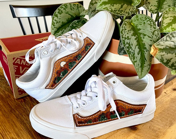 Tooled Desert Scene Vans Womens Size 7.5 Mens Size 6 Western Vans ...