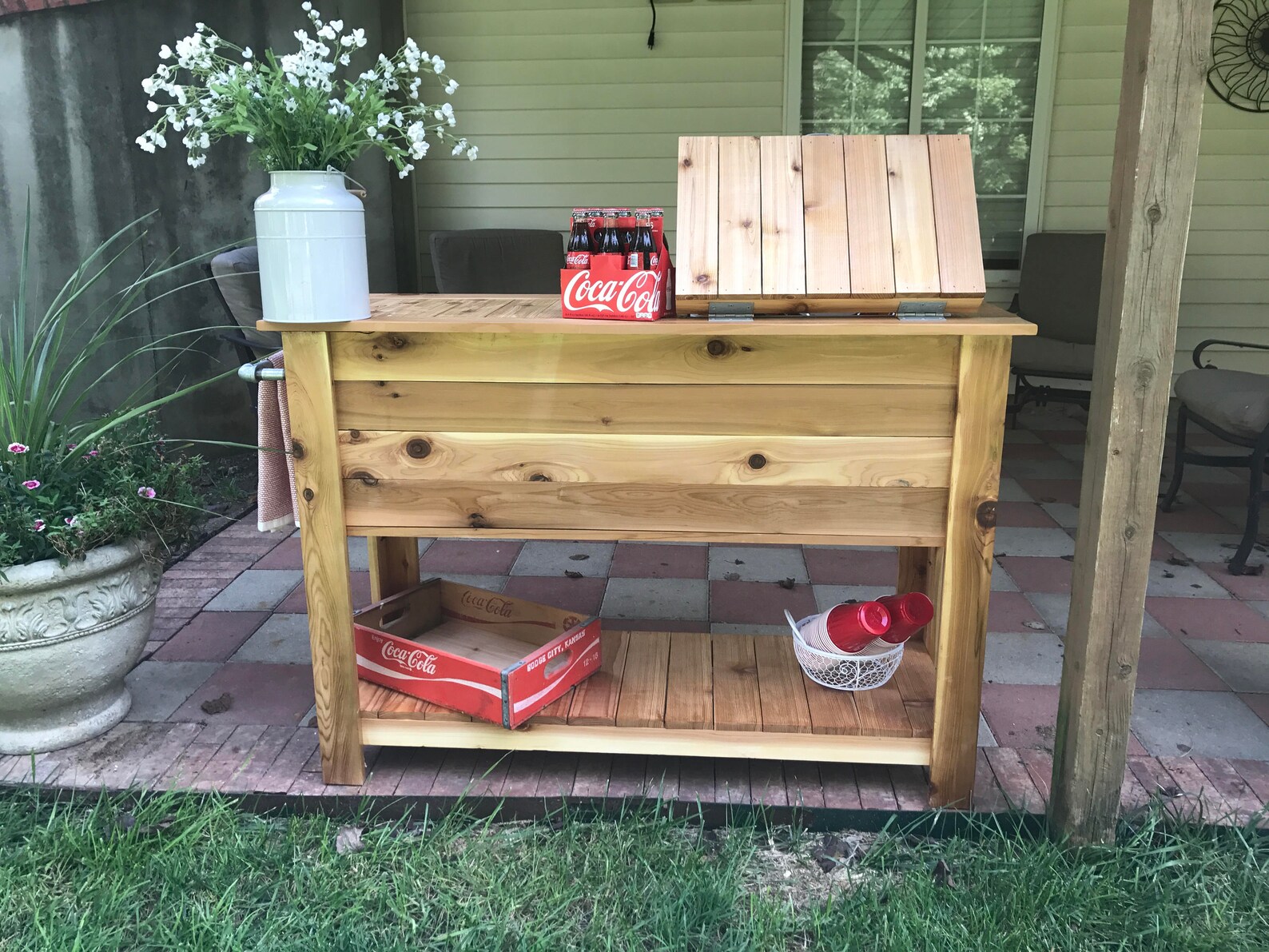 Outdoor Cedar Bar With Cooler option and Bottom Shelf - Etsy