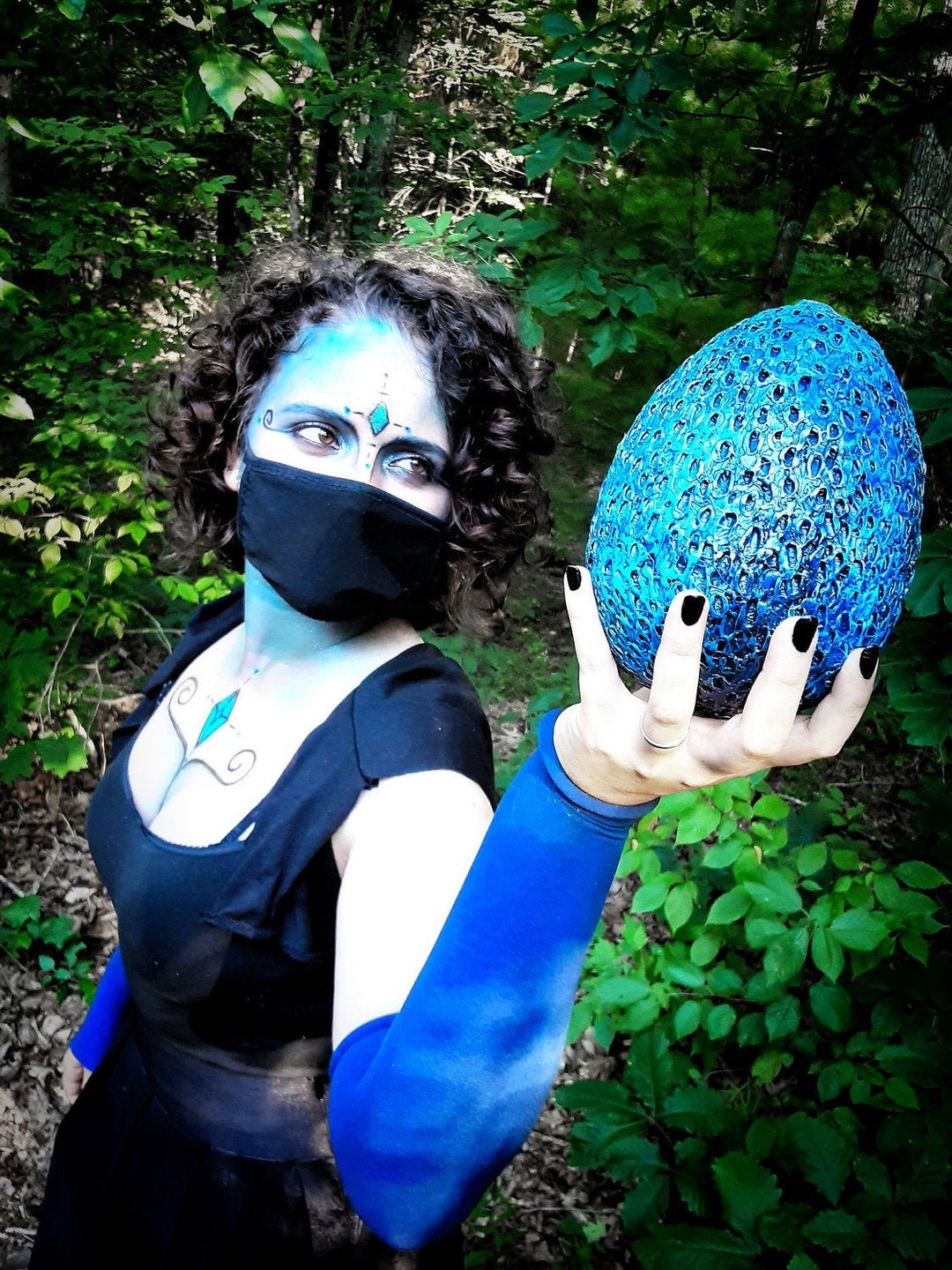 Cosplay Prop: blue Ice Dragon Egg W/ Stand - Etsy